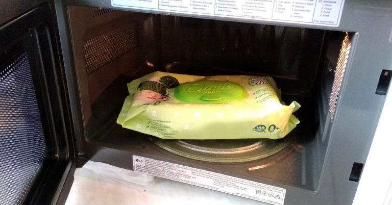 How to Clean the Microwave Using Wet Wipes – Cook It
