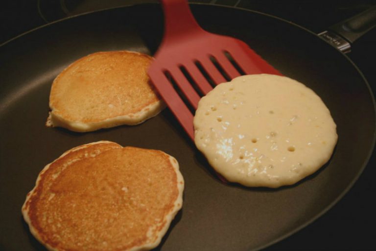 How to Make Fluffy Pancakes – Cook It
