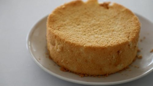 Light and Fluffy Sponge Cake Recipe – Cook It